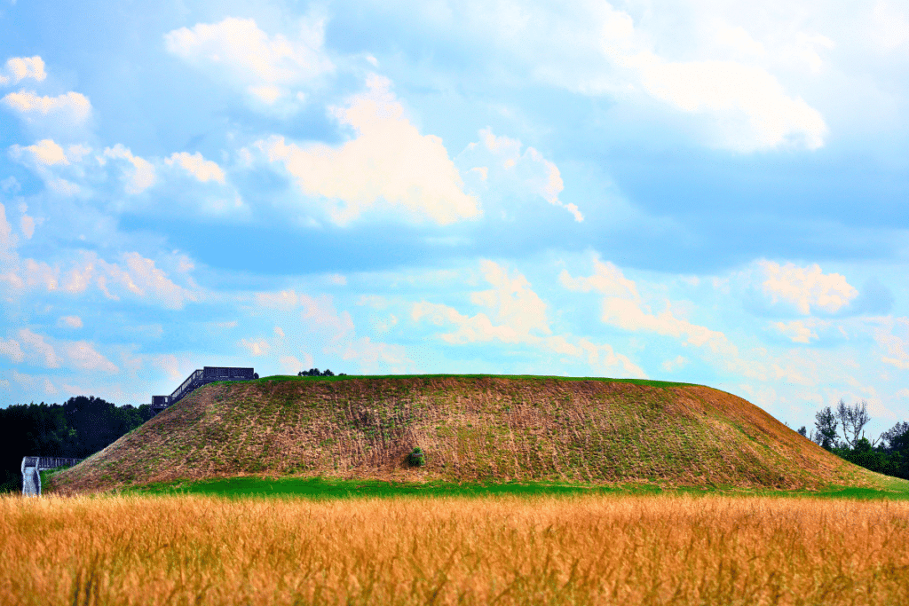 Ancient Native American Landmarks to Explore at Ocmulgee Mounds | Great ...
